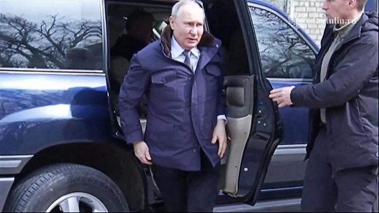 Poutine a-t-il recours à des sosies? - Metrotime