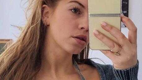 Bab Buelens poseert in eigen bikinicollectie: «Wow, heel mooi!» (foto ...