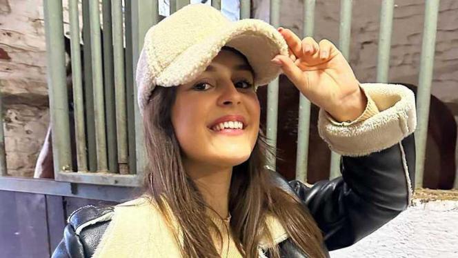 Emi uit ‘Boer zkt Vrouw’ deelt foto van bolle buik: «Zo mooi zwanger ...